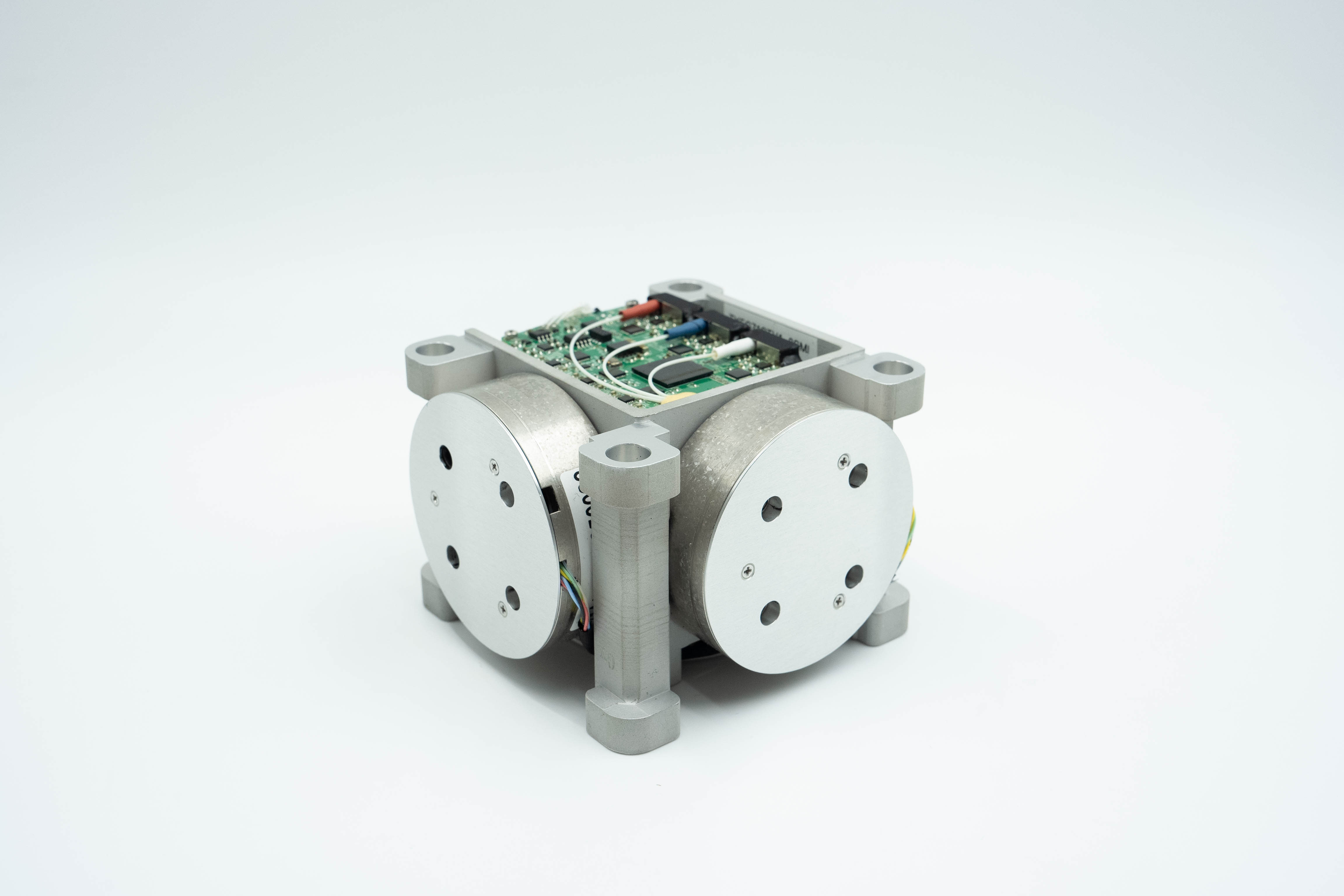 45 Three-Axis Fiber Optic Gyroscope for Navigation Systems - Hangzhou ...